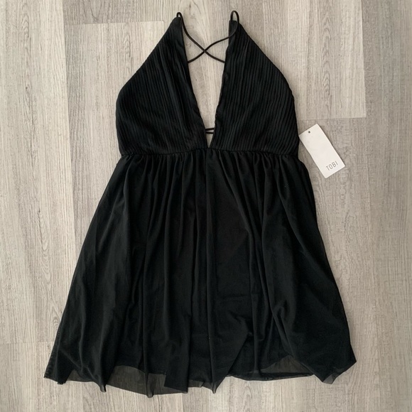 Tobi | Dresses | Nwt Tobi Black Plunge Dress With Lace Up Back | Poshmark